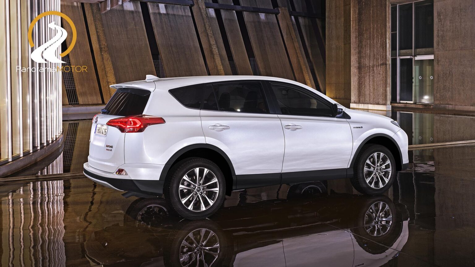 Qué motor tiene la Toyota RAV4 2017