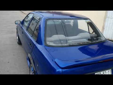 Descubre el elegante color azul perlado para Nissan V16