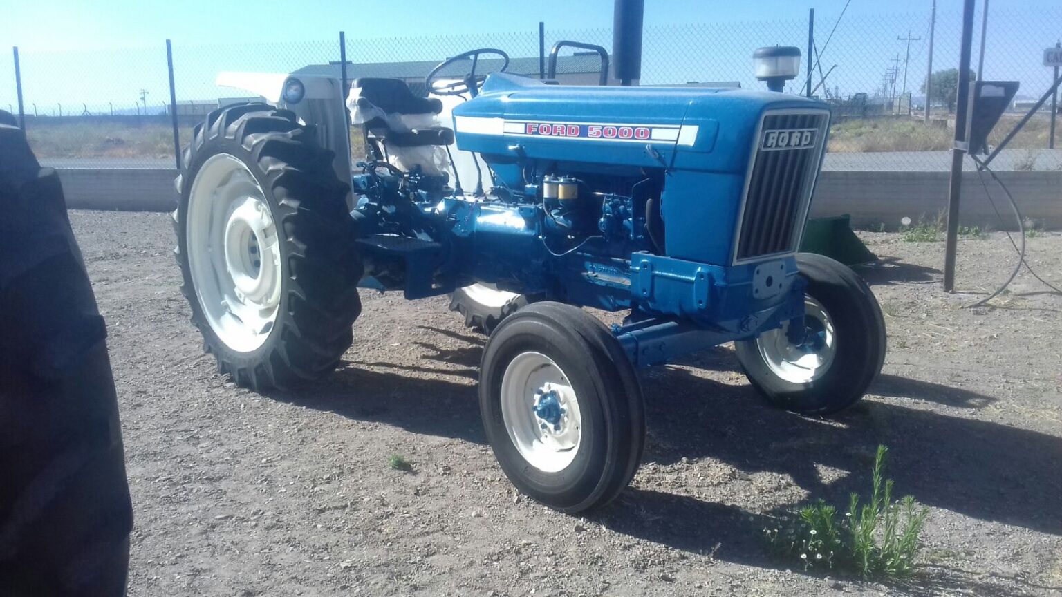 Código de pintura azul para tractores Ford: Todo lo que necesitas saber