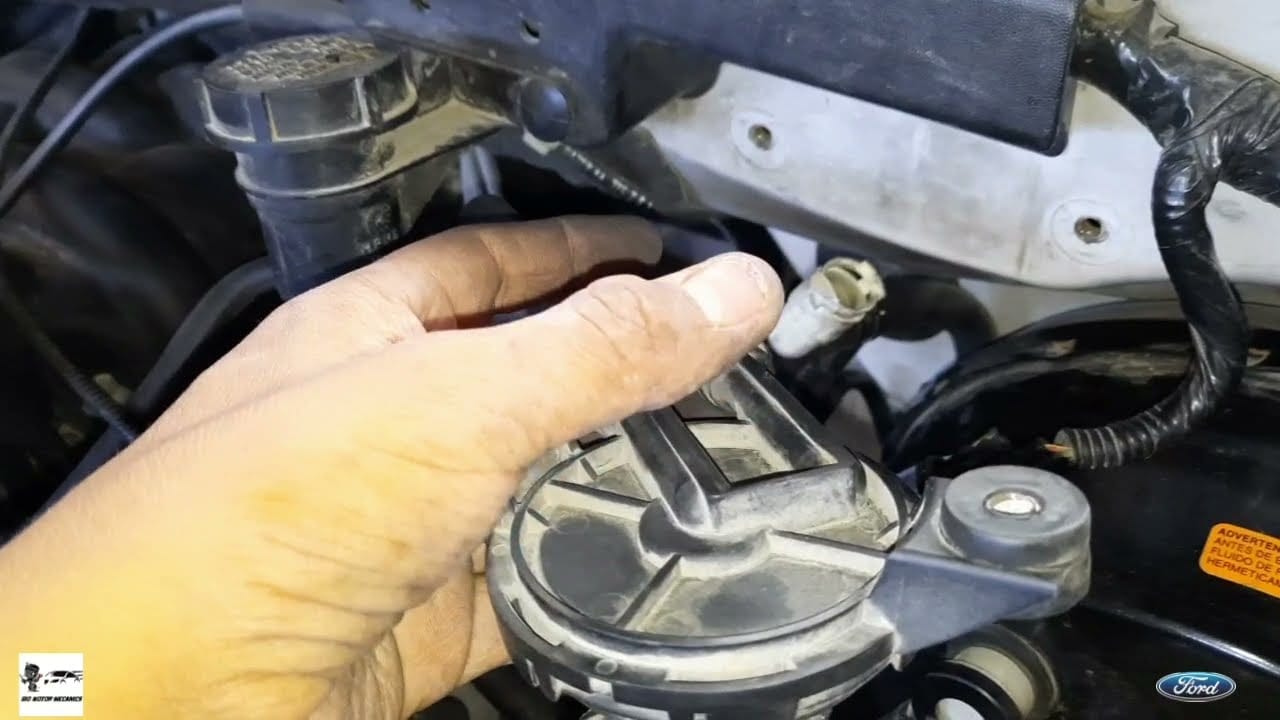 Solución al código de falla P0345 en Ford F150 5.4: Guía completa ...
