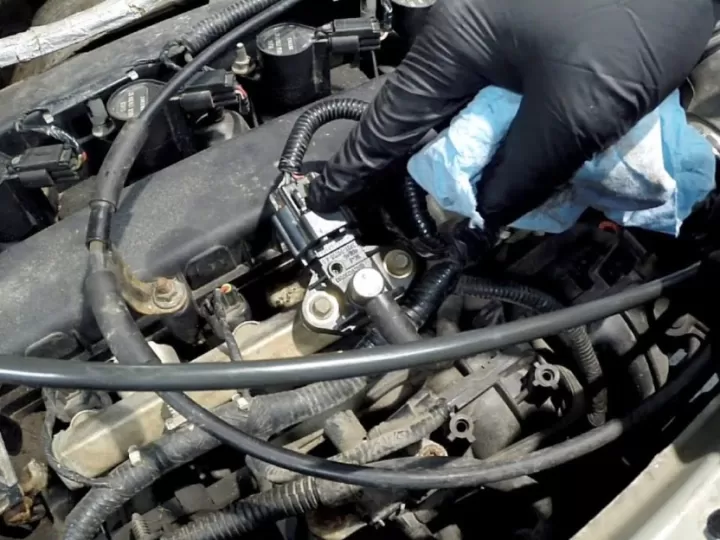 Solución y diagnóstico del código de falla P0300 en Ford: Guía completa ...
